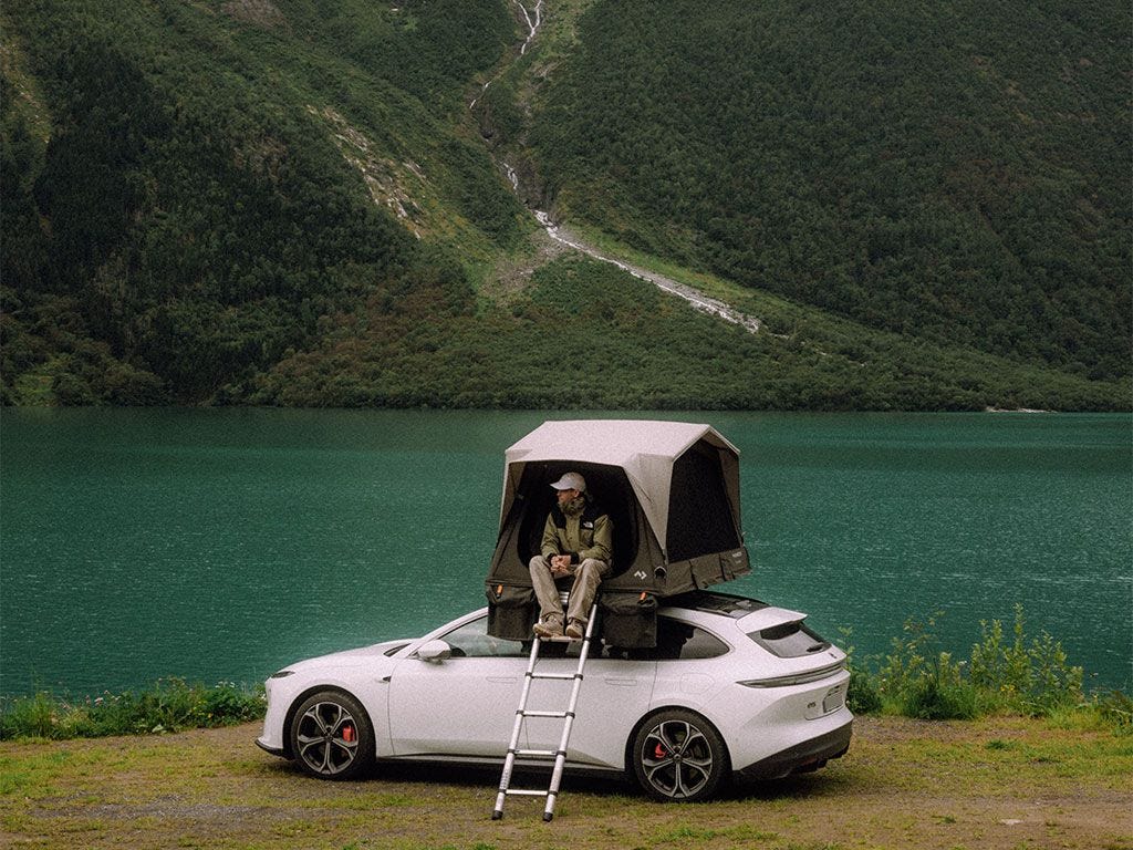 Dometic TRT 140 AIR Inflatable Roof Top Tent